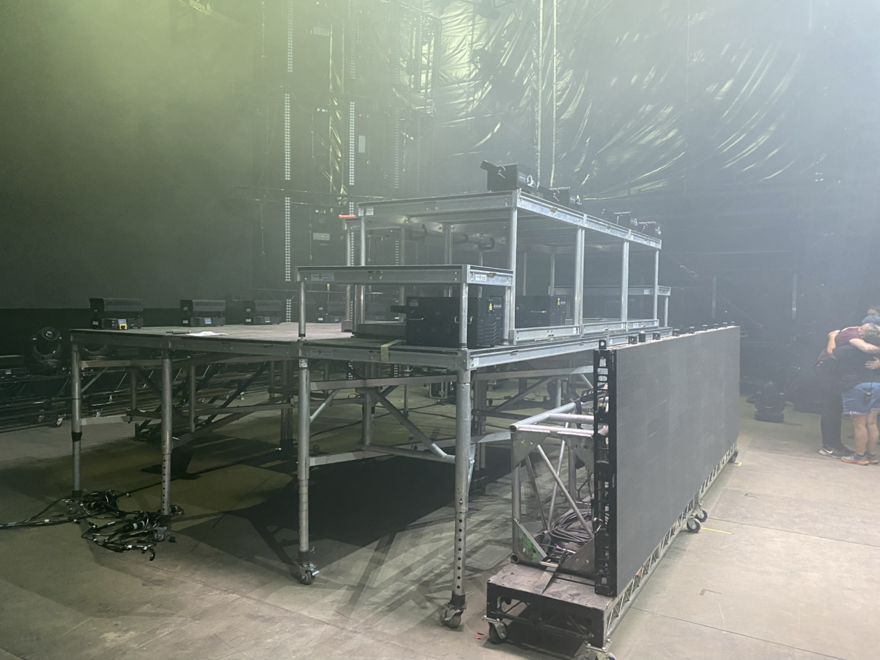 ROLLING RISERS | Guardian Barrier Services